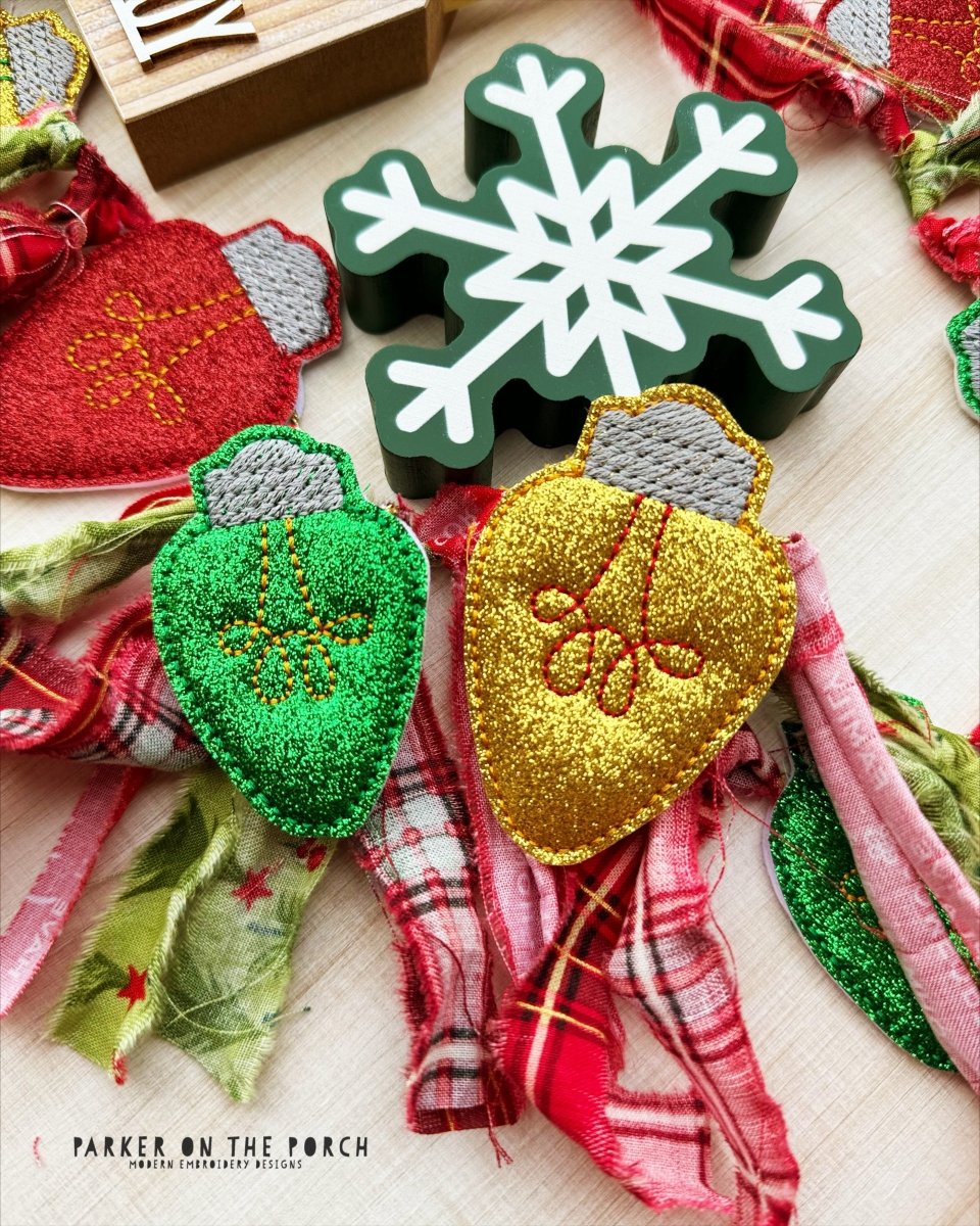 Digital Download - Vintage Christmas Bulbs Puff Banner – Parker on the ...